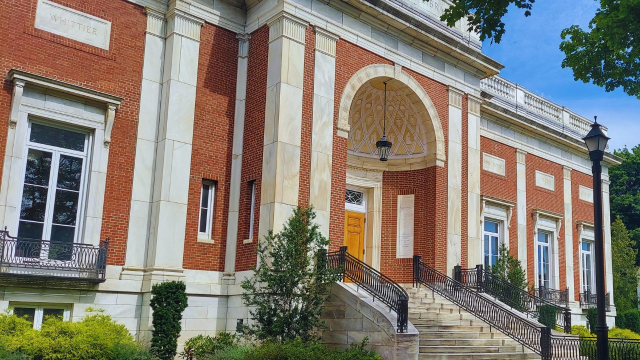 Beverly Public Library